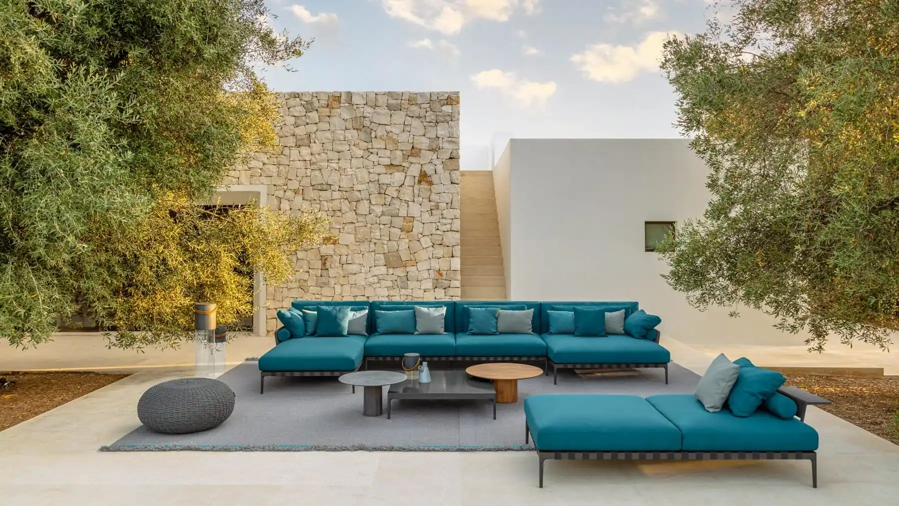 Outdoor Furniture - Decolux